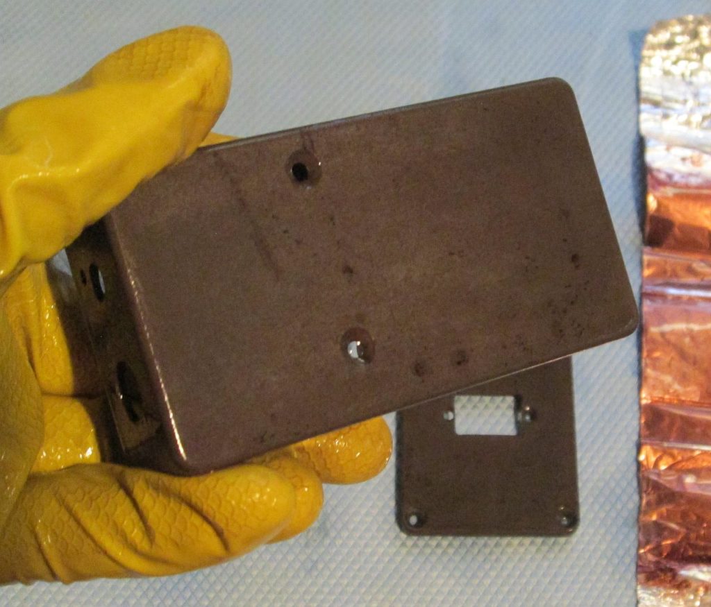 Anodizing Aluminum Without Sulfuric Acid - Some Disassembly Required